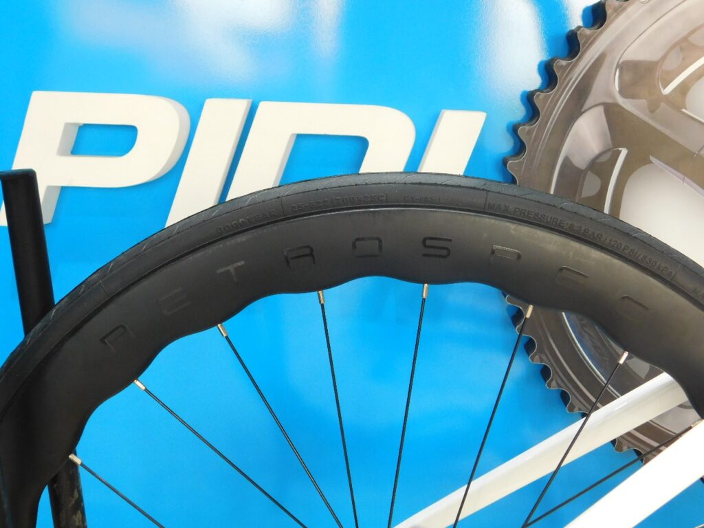 Bicicleta Twitter R10 PRO/ Transmisión Shimano 105 R7100 24 speed ...